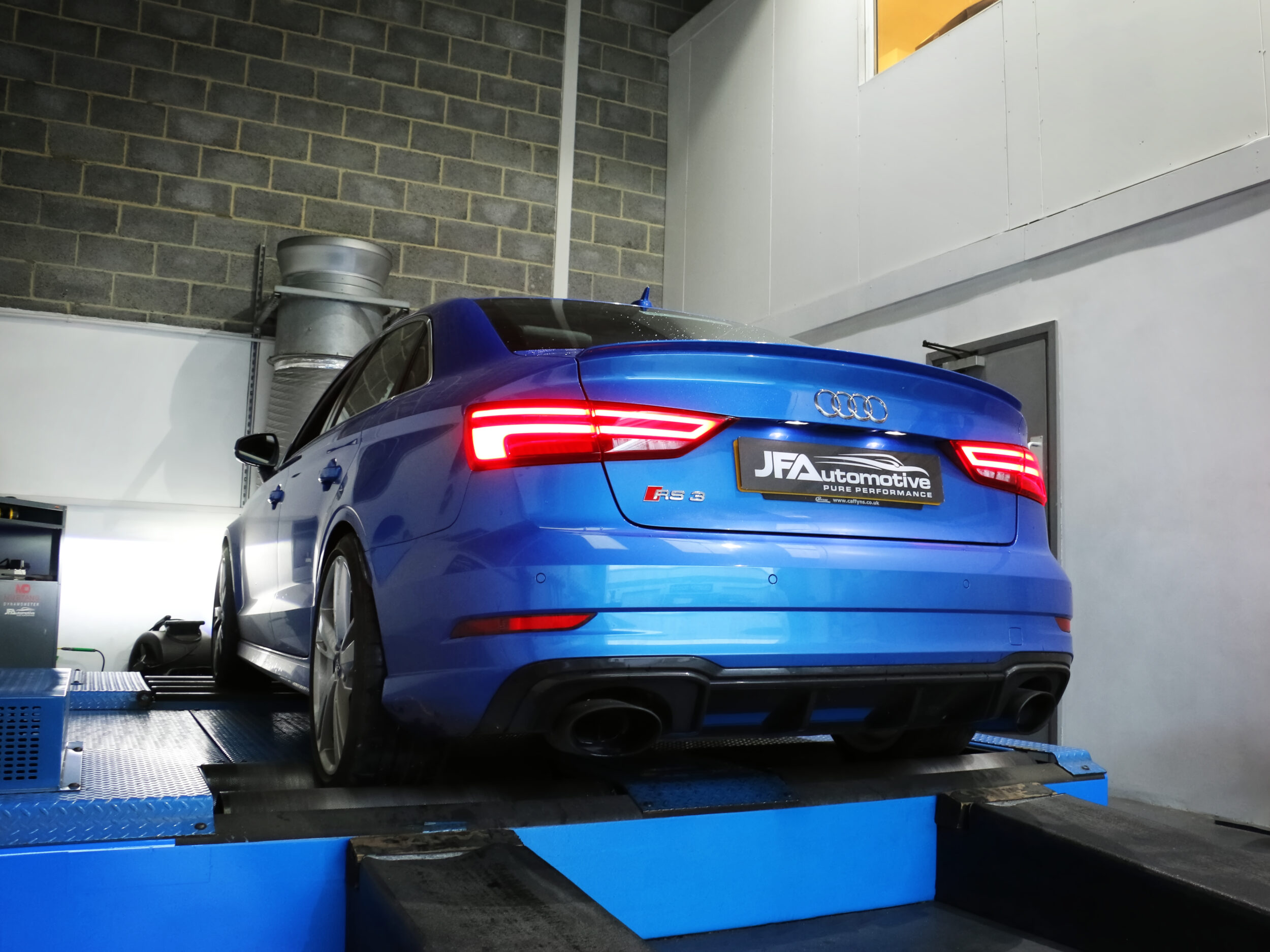 Audi RS3 ECU Remapping, Engine Tuning & S-Tronic Gearbox Remap