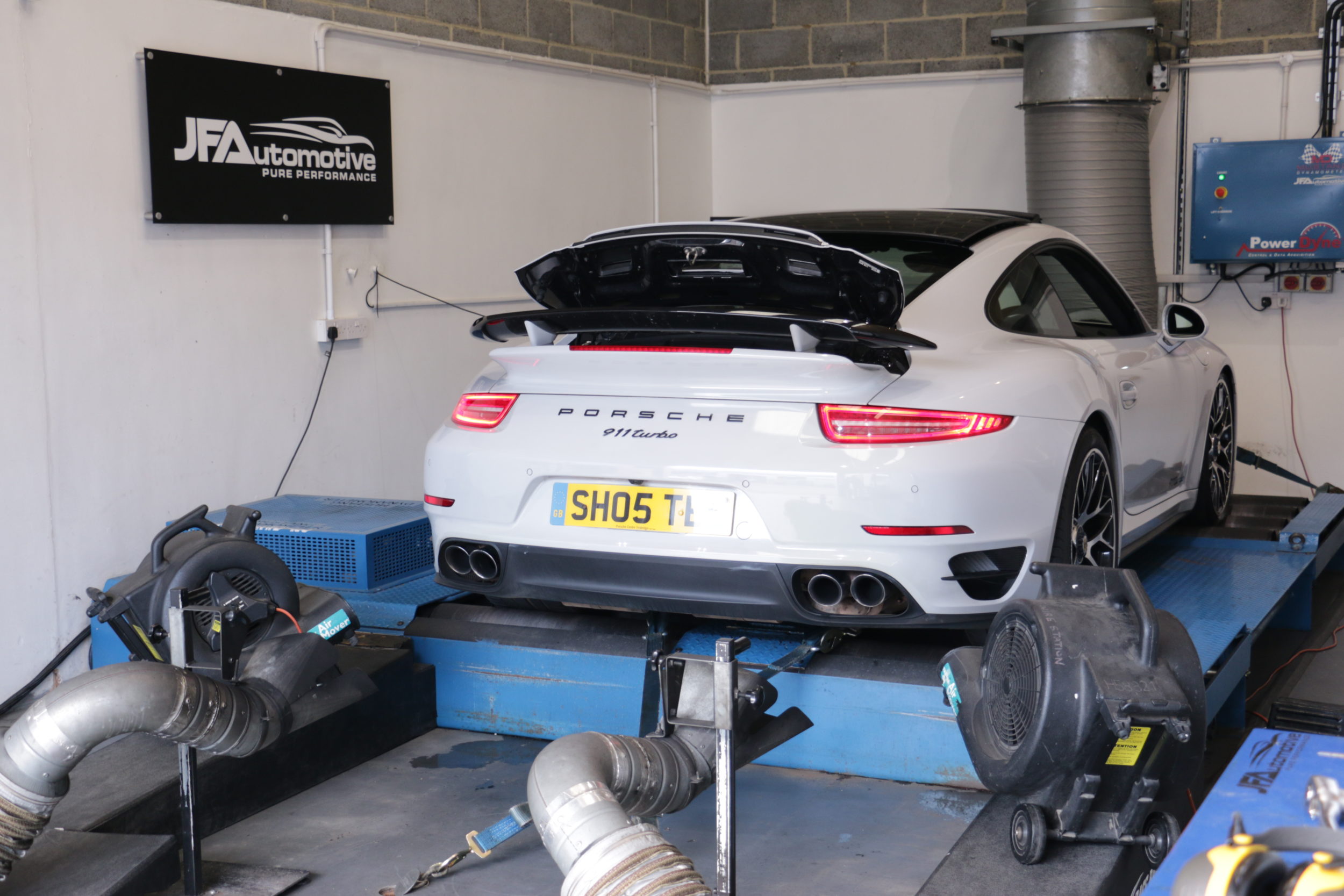 Porsche Remapping - Increased performance by ECU tuning
