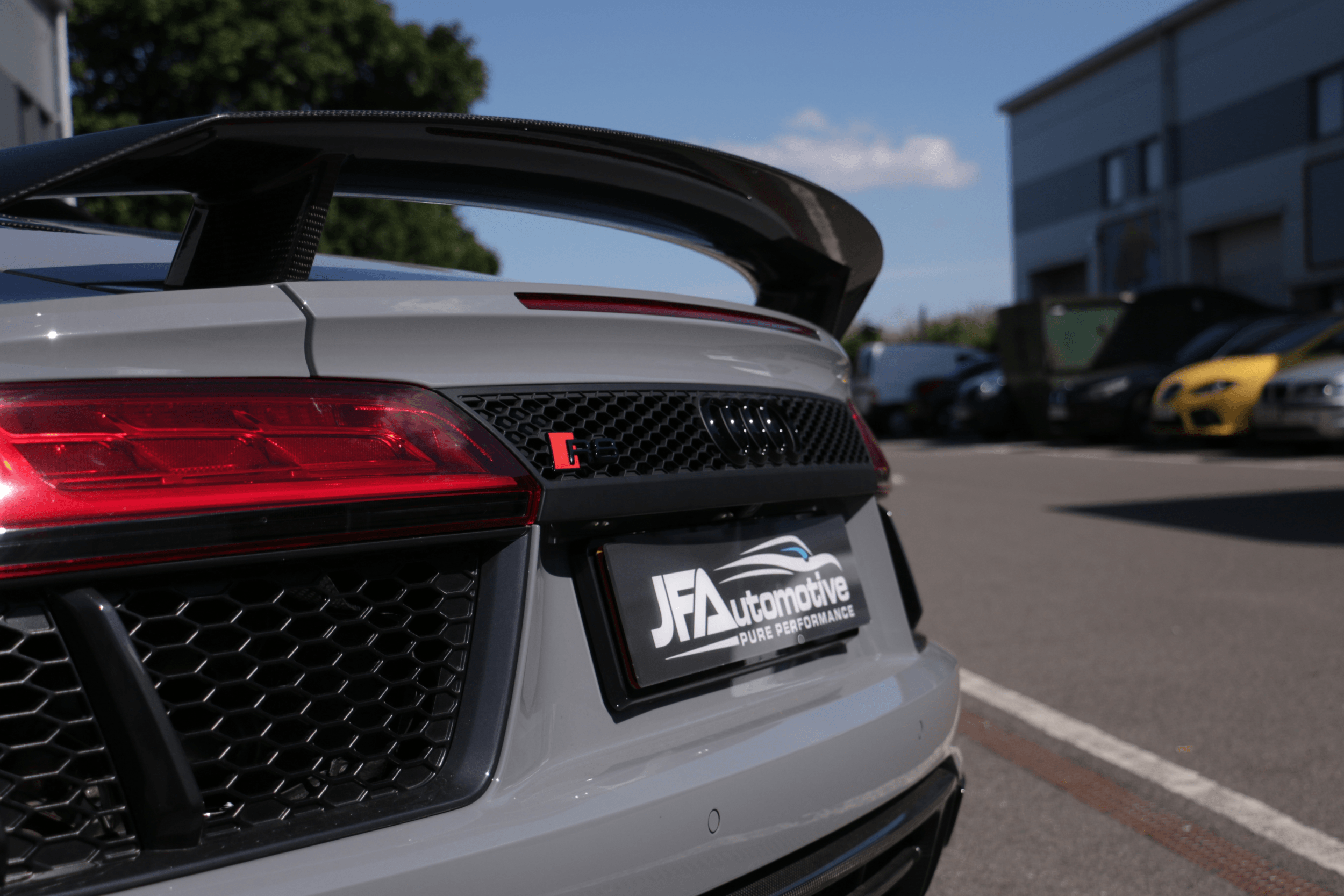 Audi R8 V10 Supercharger Kit Tuning > JF Automotive - Maidstone,...